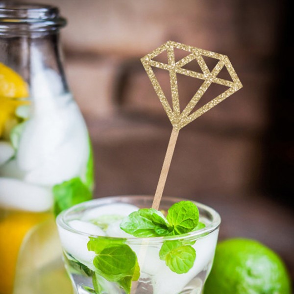 Etsy Shopping | 10 Awesome Wedding Cocktail Things