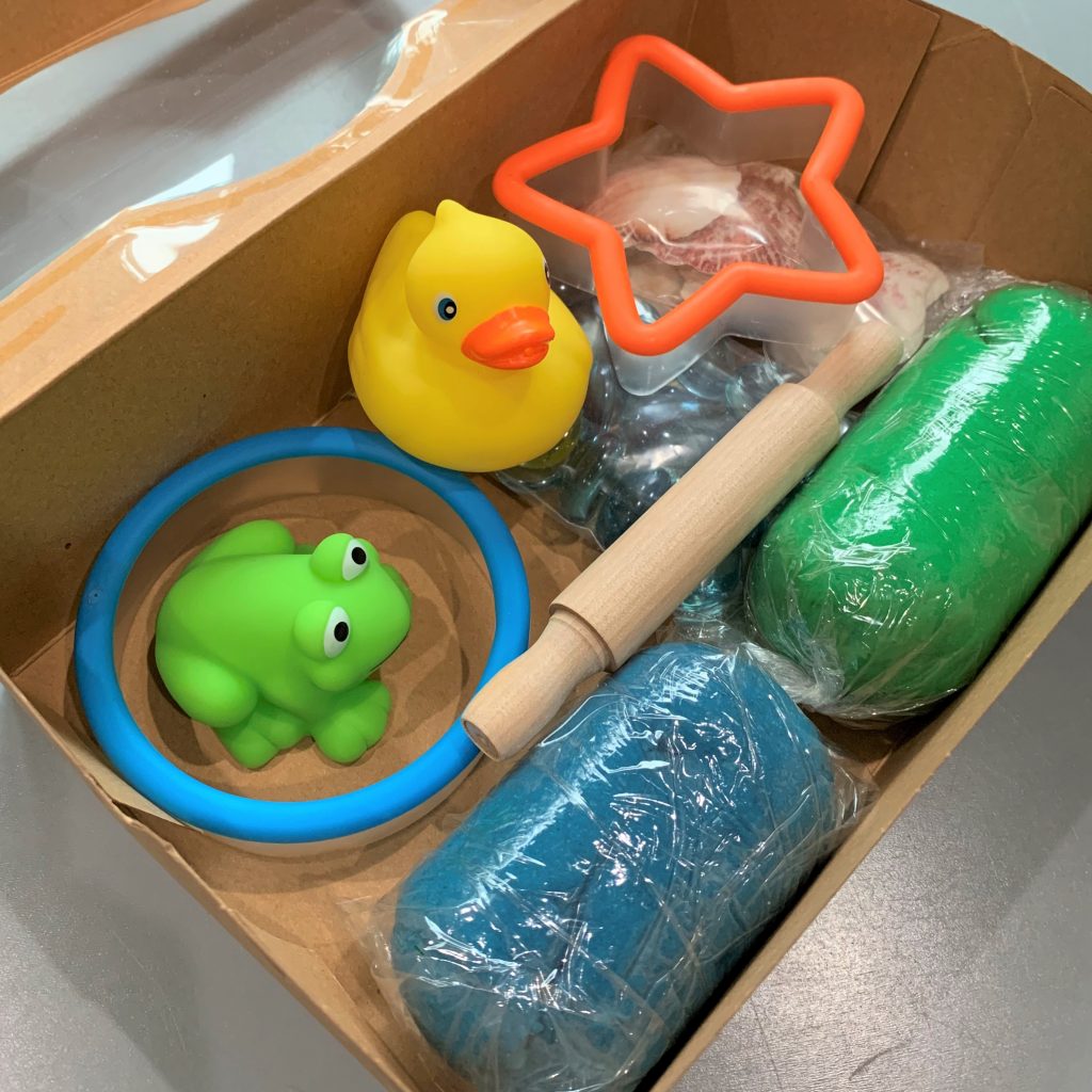 How To Make Awesome Play Dough Kit Favors - Something Turquoise